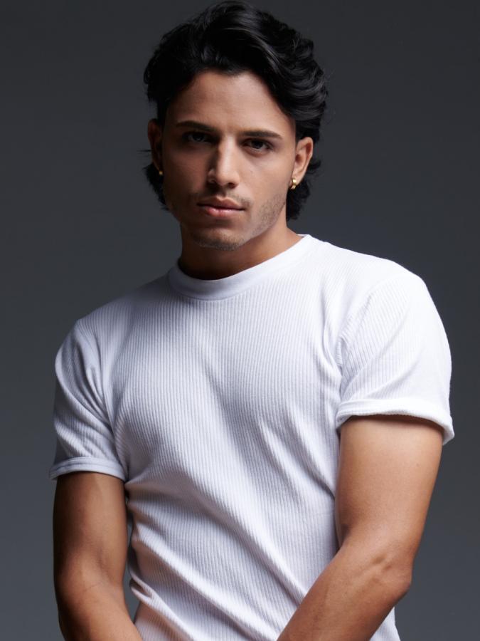 KEVIN VILLA | Models Group
